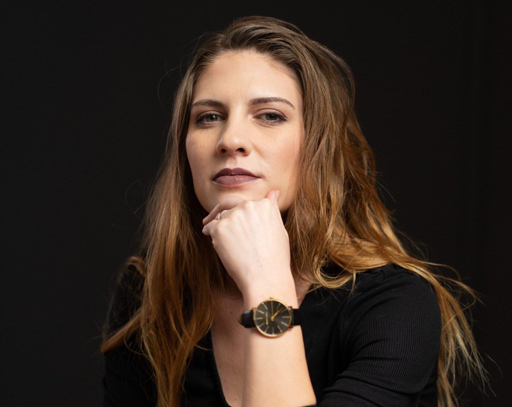 Laura SARDESCU, Co-Fondator, NeaKaisa.ro este vorbitor la evenimentul ...